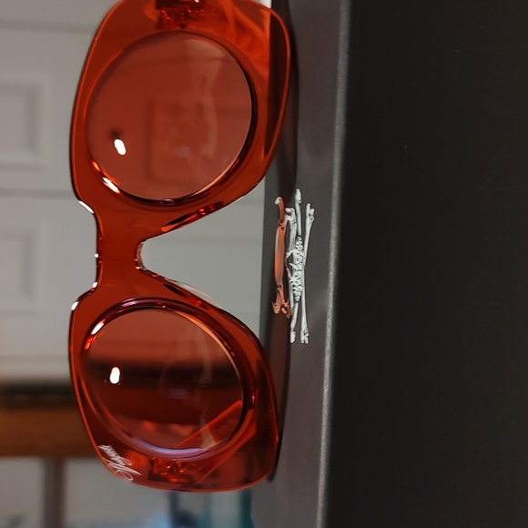 Vulgati | Accessories | Vulgati The Sanderson Glasses In Red | Poshmark